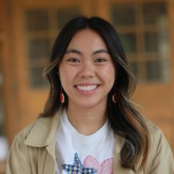 Alexis Lee | Augustana College